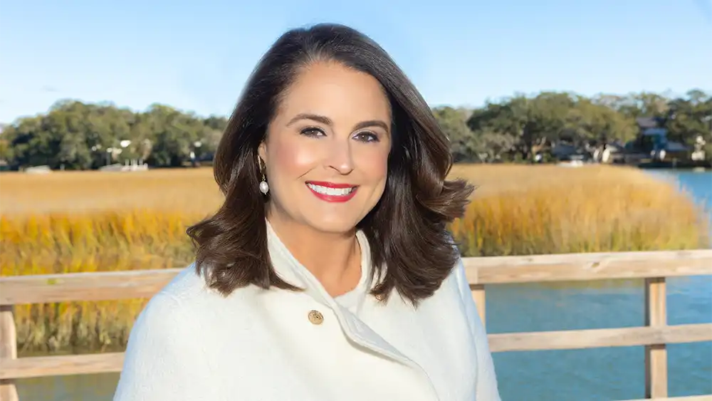 Robyn Jones Hall: A Realtor of All Trades - Mount Pleasant Magazine